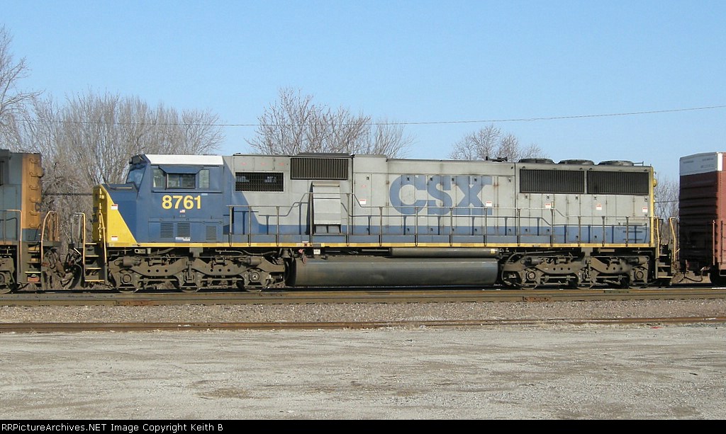 CSX 8761